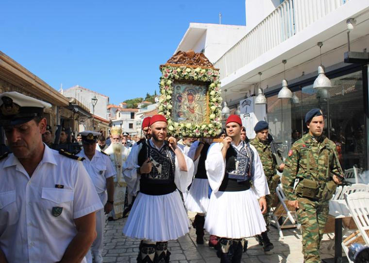 Η γιορτή της Παναγίας Τριχερούσας στη Φοινικούντα - Kalamata Journal